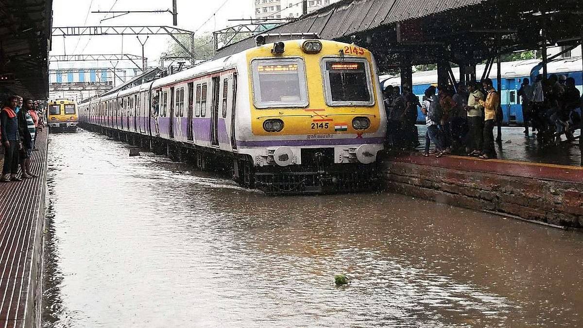 Heavy Downpour Brings Mumbai To Standstill: Several Local Trains On Western Line Cancelled Due ...