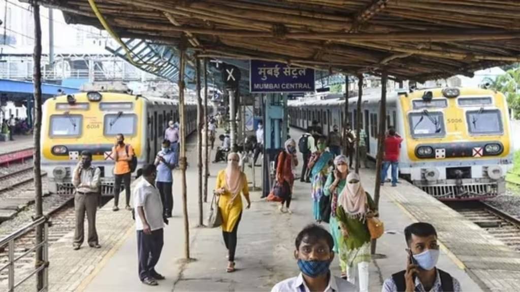 Mumbai Local Trains Disrupted for 90 Minutes Due to Overhead Wire Snap ...