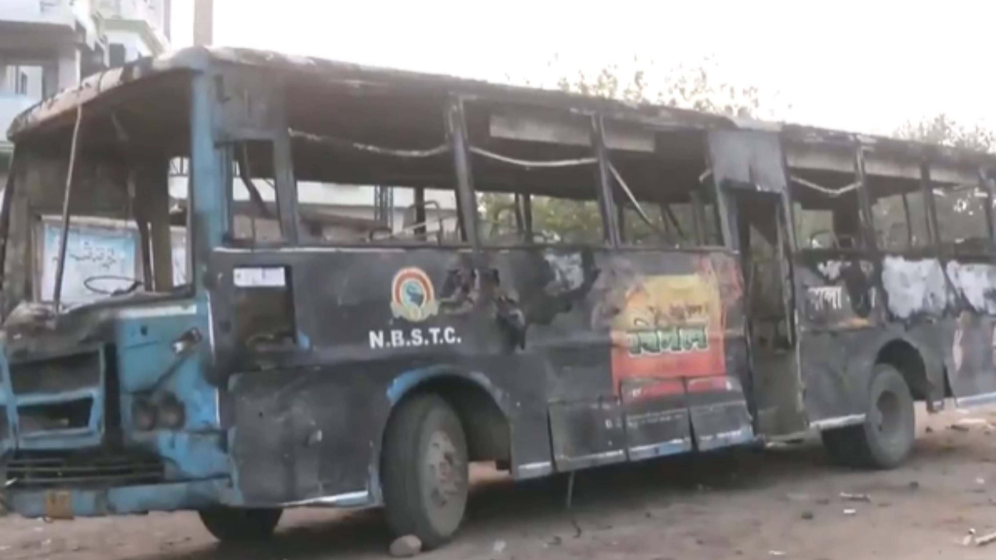 Murshidabad Violence: Waqf-Related Violence Claims 3 Lives, Central Forces Deployed | Republic World