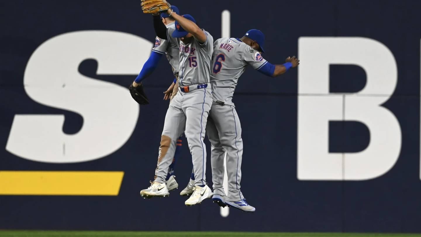 Mets rally to beat Blue Jays 3-2 for 10th win in 11 games | Republic World Mets rally to beat Blue Jays 3-2 for 10th win in 11 games | Republic World