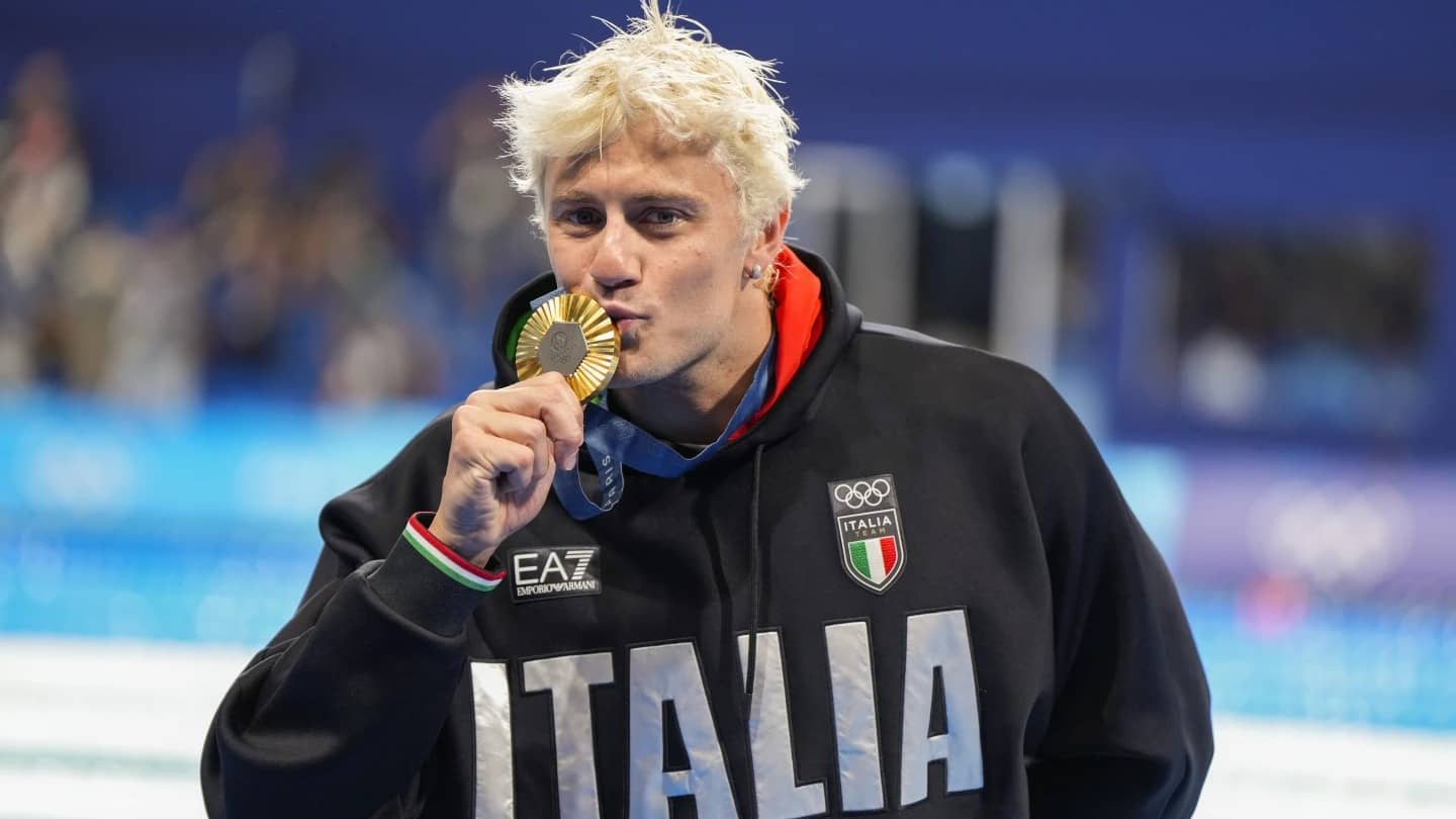 Martinenghi races from the shadows in Paris Olympics to beat Peaty and ...