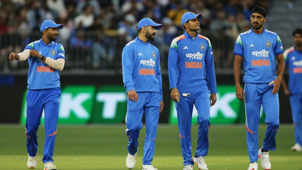 IND vs AUS - Shubman Gill Urged To Introduce Star Bowler In Adelaide After Perth Failure: We All ...