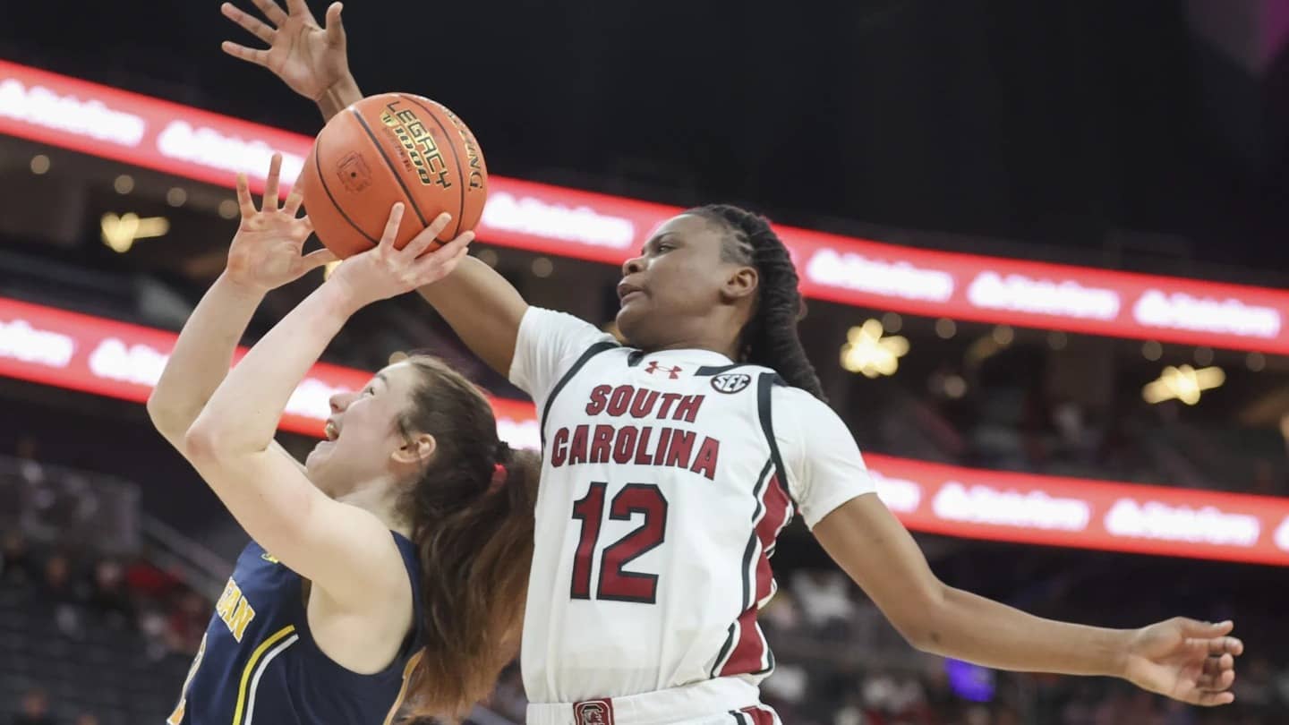 No. 1 South Carolina avoids major upset in 68-62 win over Michigan ...