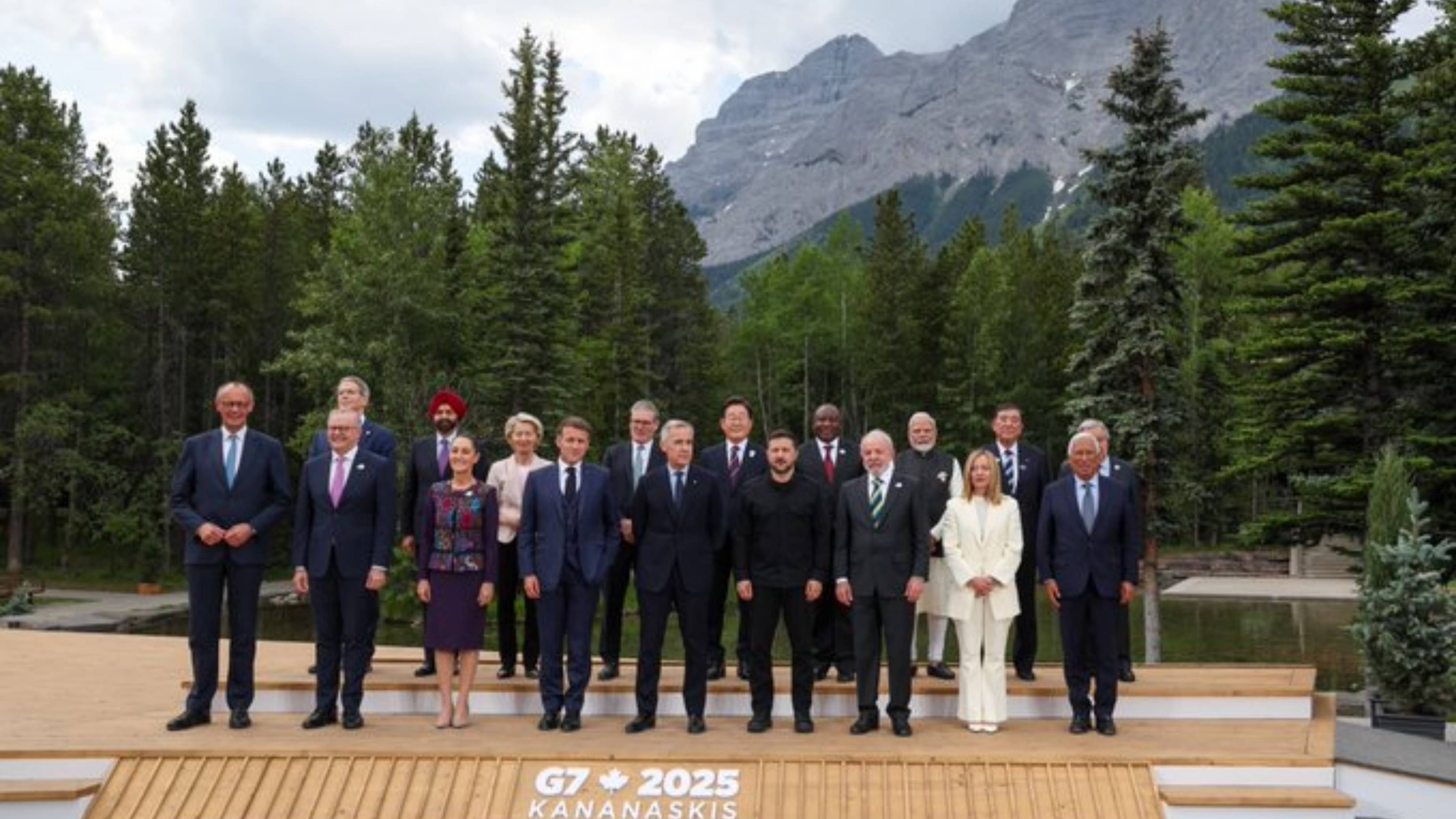'Together for Global Progress' PM Modi Joins World Leaders For Group Photograph At 51st G7 ...