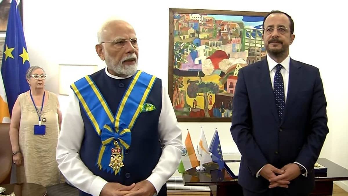 PM Modi Conferred With Highest Civilian Honour in Historic Visit to ...