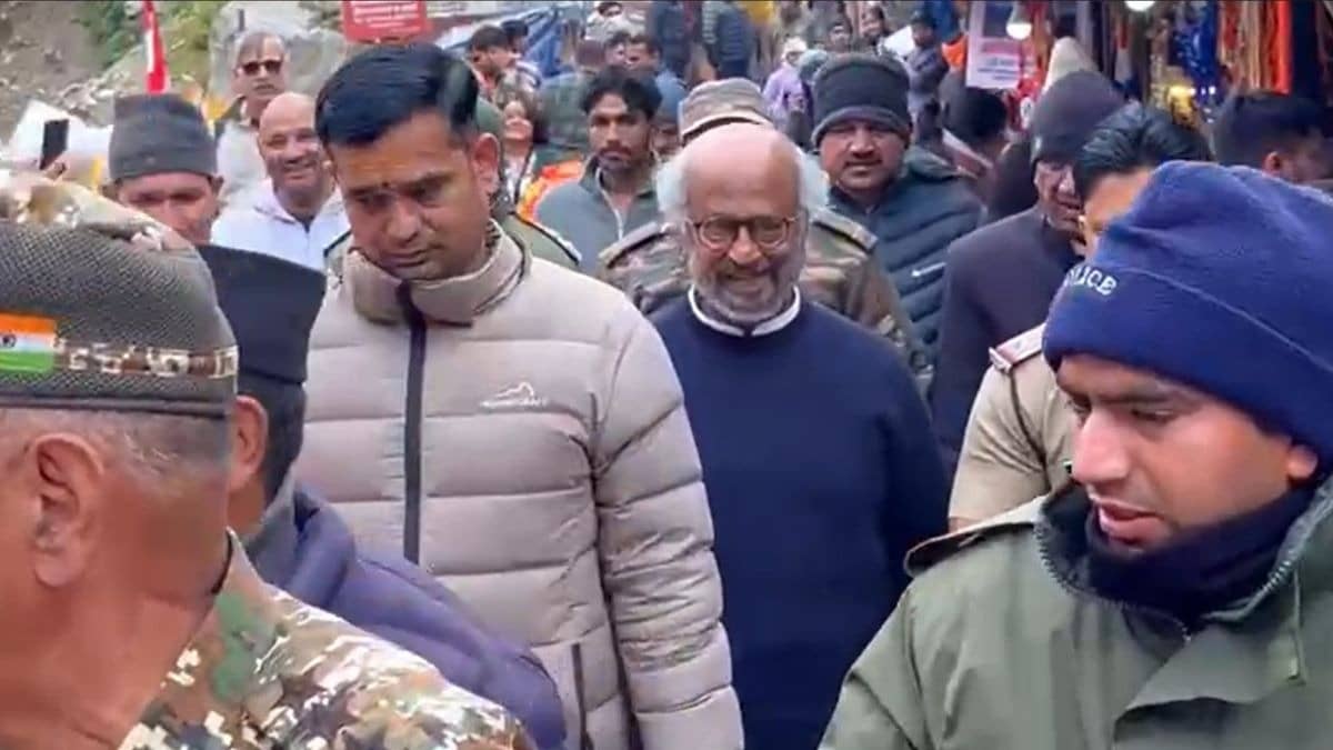 Watch: Rajinikanth Offers Prayers At Badrinath Ahead Of Char Dham Site ...