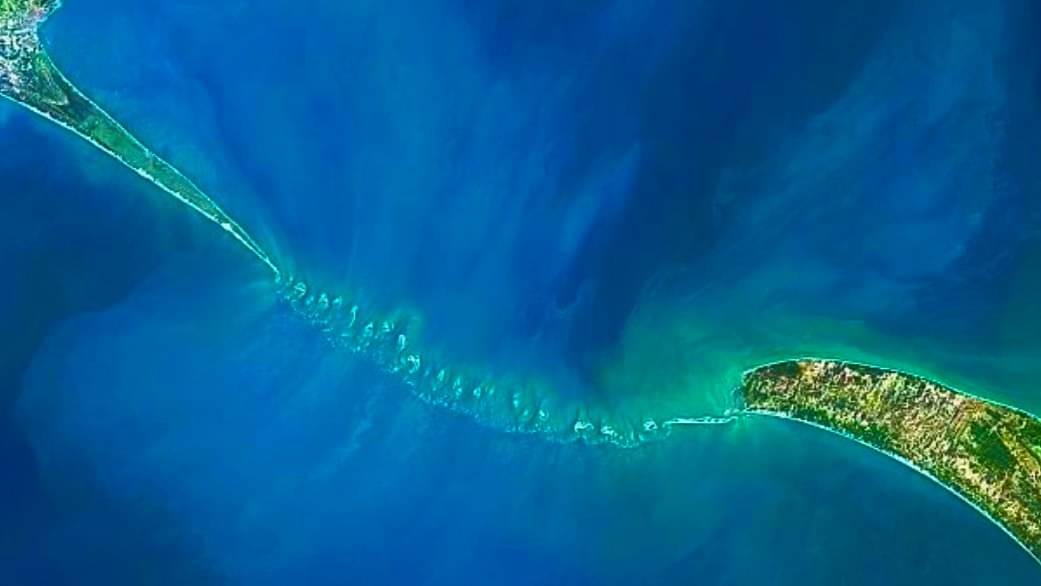 ISRO Scientists Create First Undersea Mapping of Ram Setu Using NASA ...