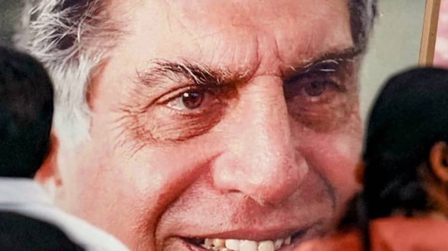 India Bids Heartfelt Adieu to Ratan Tata: A Legacy That Will Go On ...