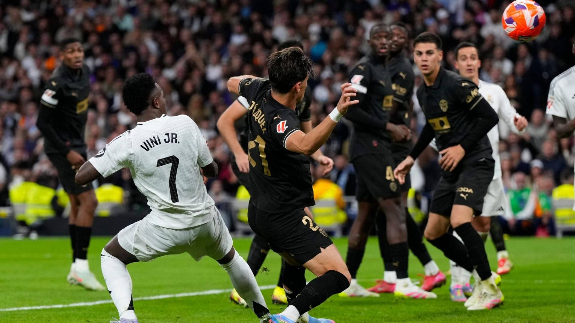 Vincius Jr. Misses Penalty as Real Madrid Lose Further Ground in La ...