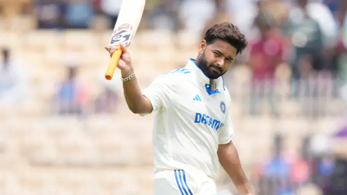 ‘Rishabh Has a Lot of...’: Yuvraj Singh Sees Reflections of a Legendary ...