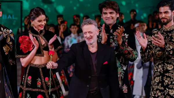 Rohit Bal Returns To Runway Almost A Year After Health Scare, Ananya ...