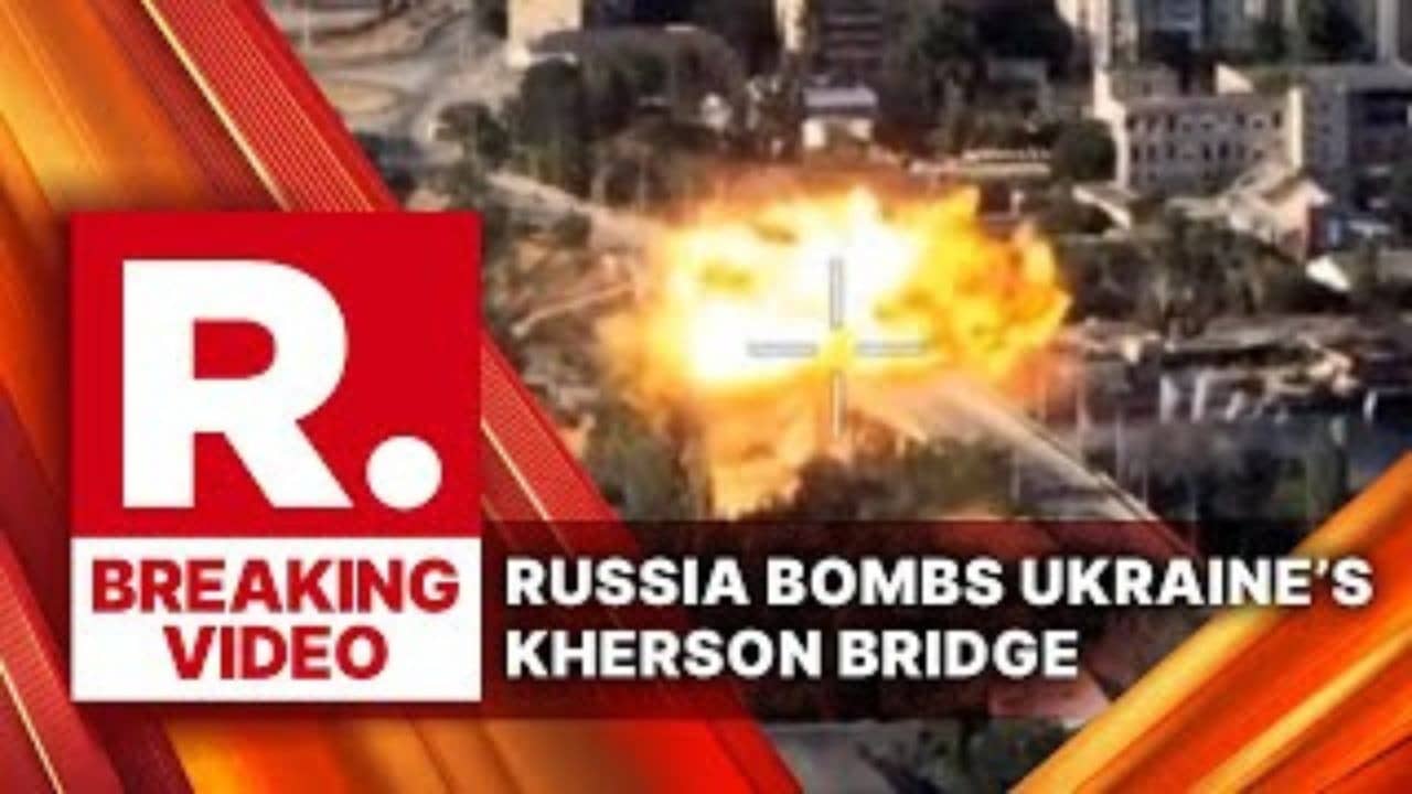 Russia Strikes Kherson Bridge with FAB-3000 Bomb in Ukraine | Republic ...