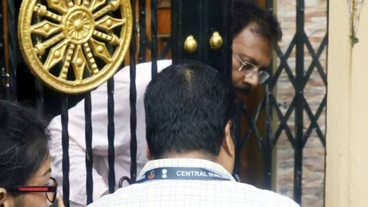 CBI Arrests Former RG Kar Principal Sandip Ghosh In Corruption Case | Republic World