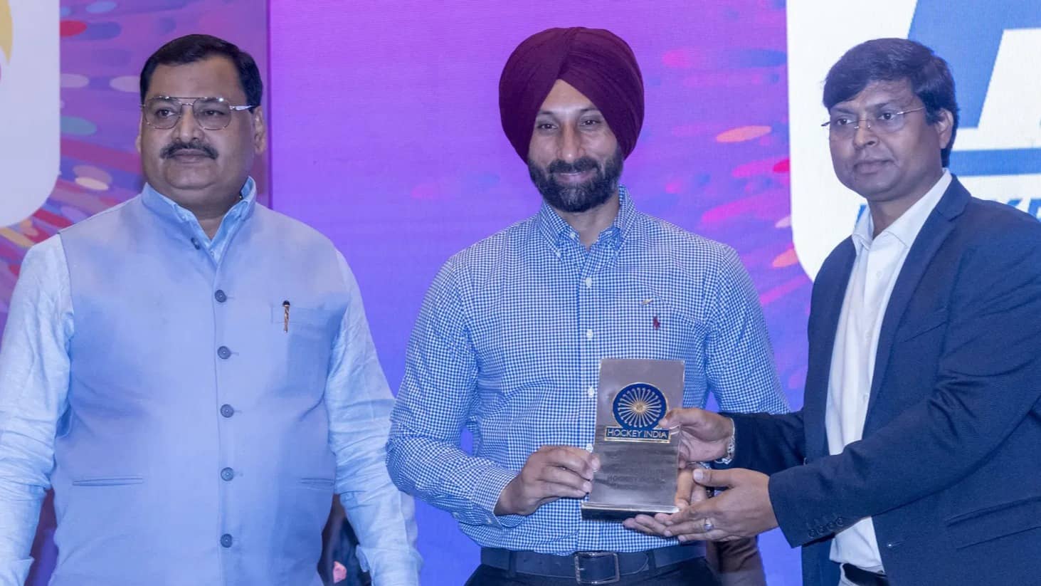 'HIL is set to revive Indian hockey's golden era': Former Indian Captain Sardar Singh | Republic ...