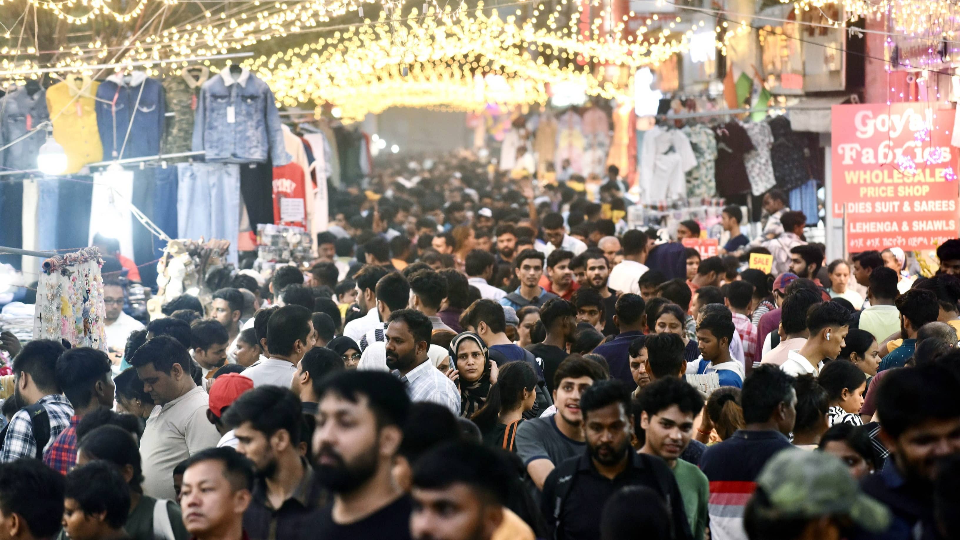 Sarojini Nagar Market to Get New Look, NDMC Unveils Major Revamp Plan ...