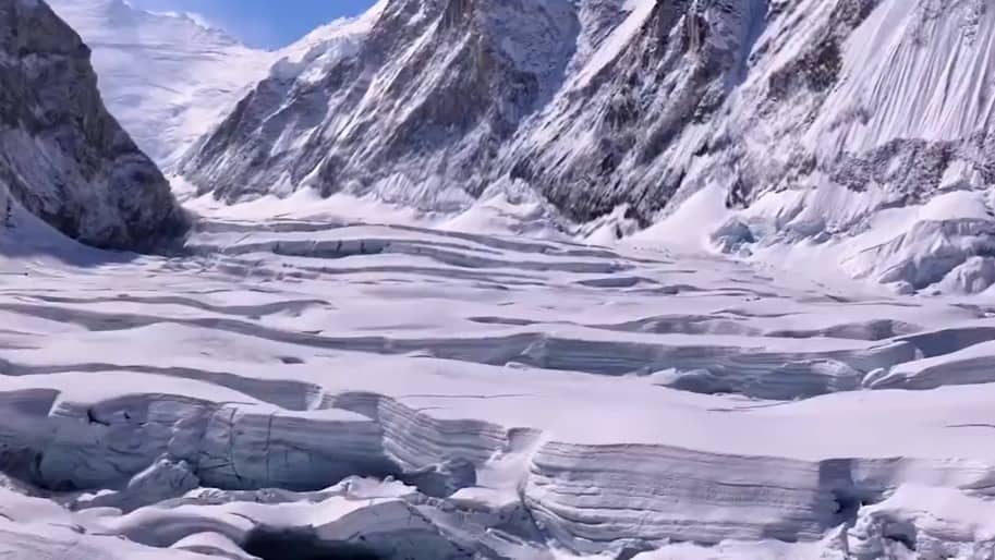 Watch: Breathtaking Arial View Captured by Chinese Drone Flying Over ...