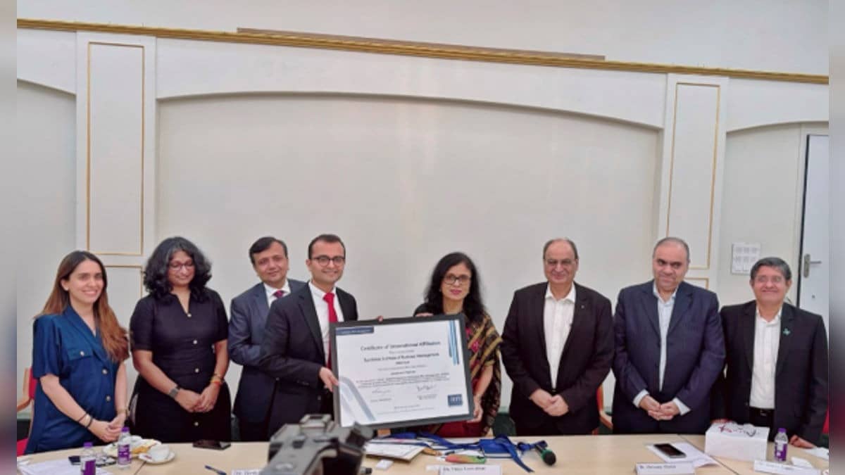 SIBM Pune and IRM India Launch 12 Month On Campus Global Programme in ...