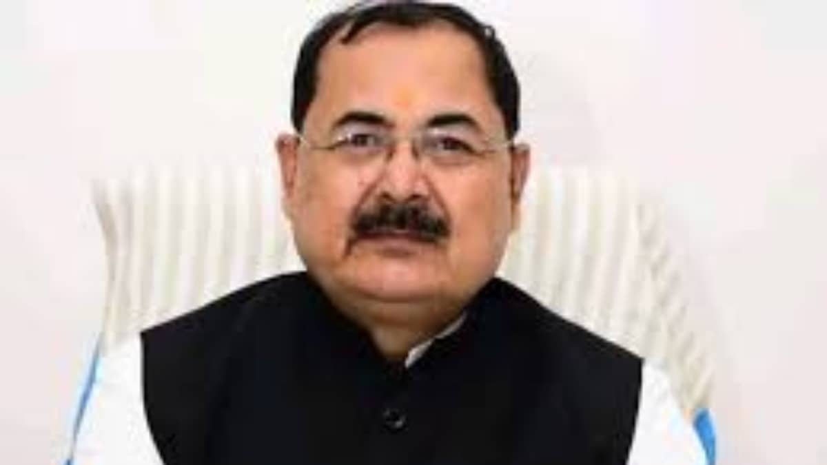 Samajwadi Party Leader IP Singh Calls For Nepal Like Protest In India ...