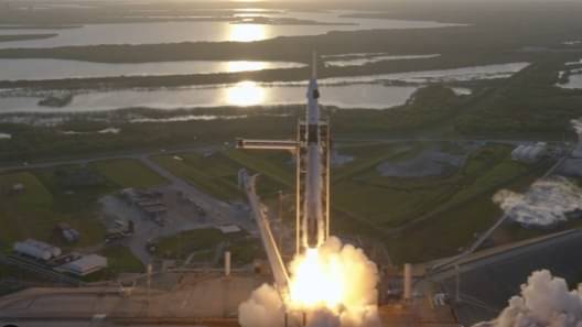 SpaceX Releases Breathtaking Visual Of Falcon 9 Rocket Launch To ISS ...