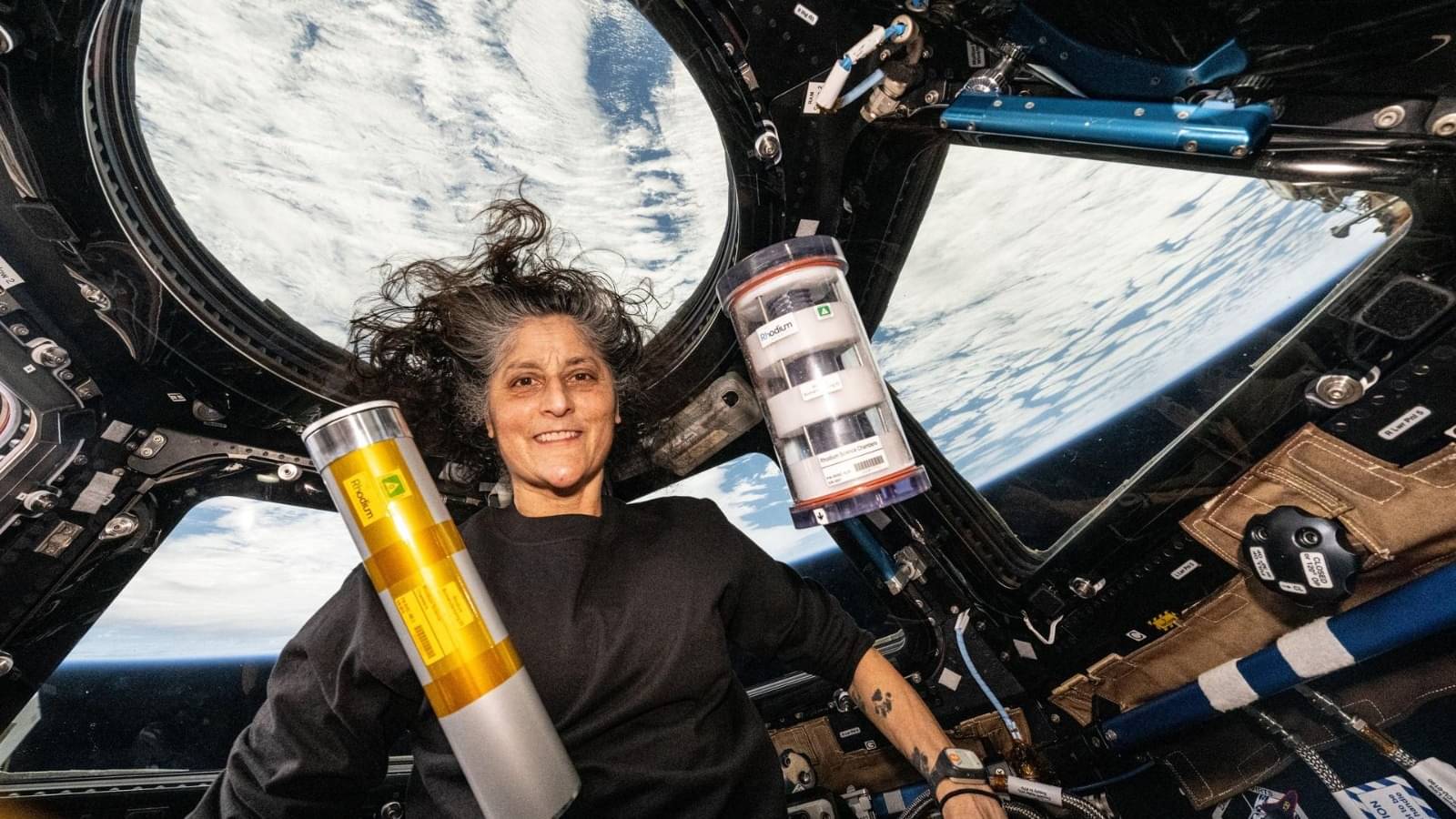 स्‍वागत सुनीता... अंतरिक्ष में 9 महीने बिताने के बाद धरती पर होगी Sunita Williams की वापसी ...