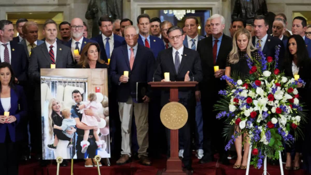 Suspected Gunman Robinson Wrote Note Threatening Kirk, Tied to Scene by ...