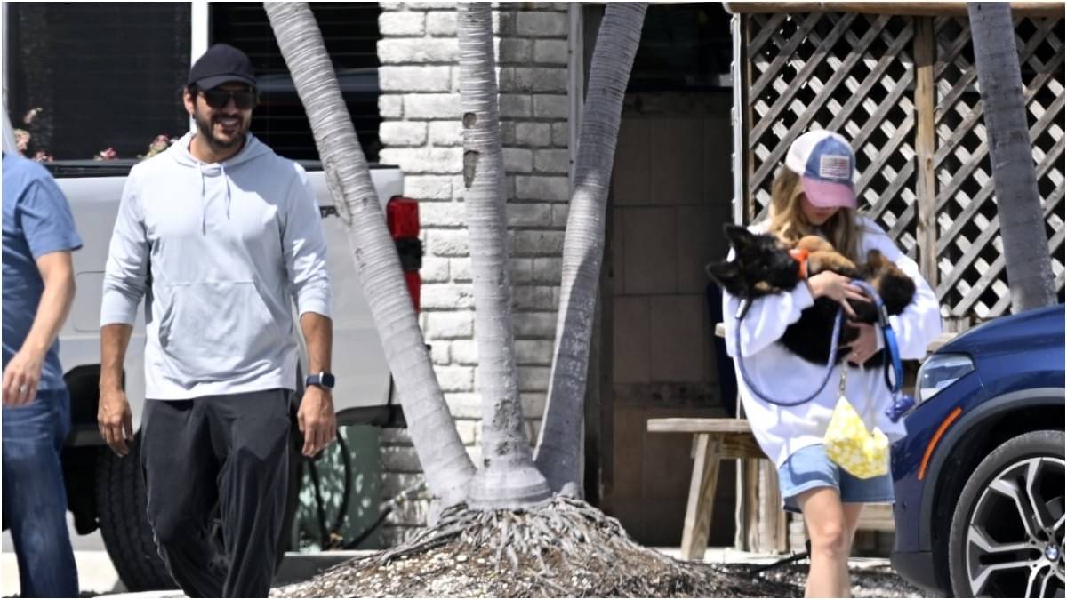 Sydney Sweeney, Jonathan Davino Appear Distant In Photos From Outing ...