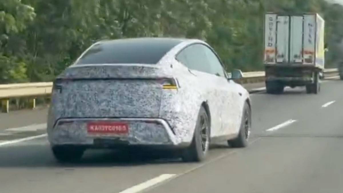 Tesla Model Y Spied On Mumbai-Pune Expressway in India - Here’s ...