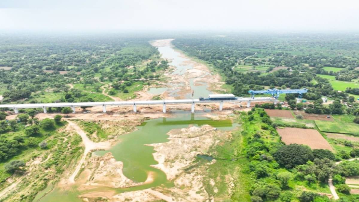 First Glimpse of Vatrak Bridge Connecting Anand-Ahmedabad Bullet Train ...