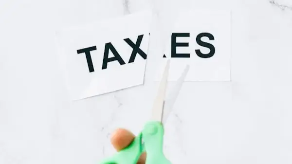 Revised Income Tax Slabs: Key Differences Between Old and New Regimes ...