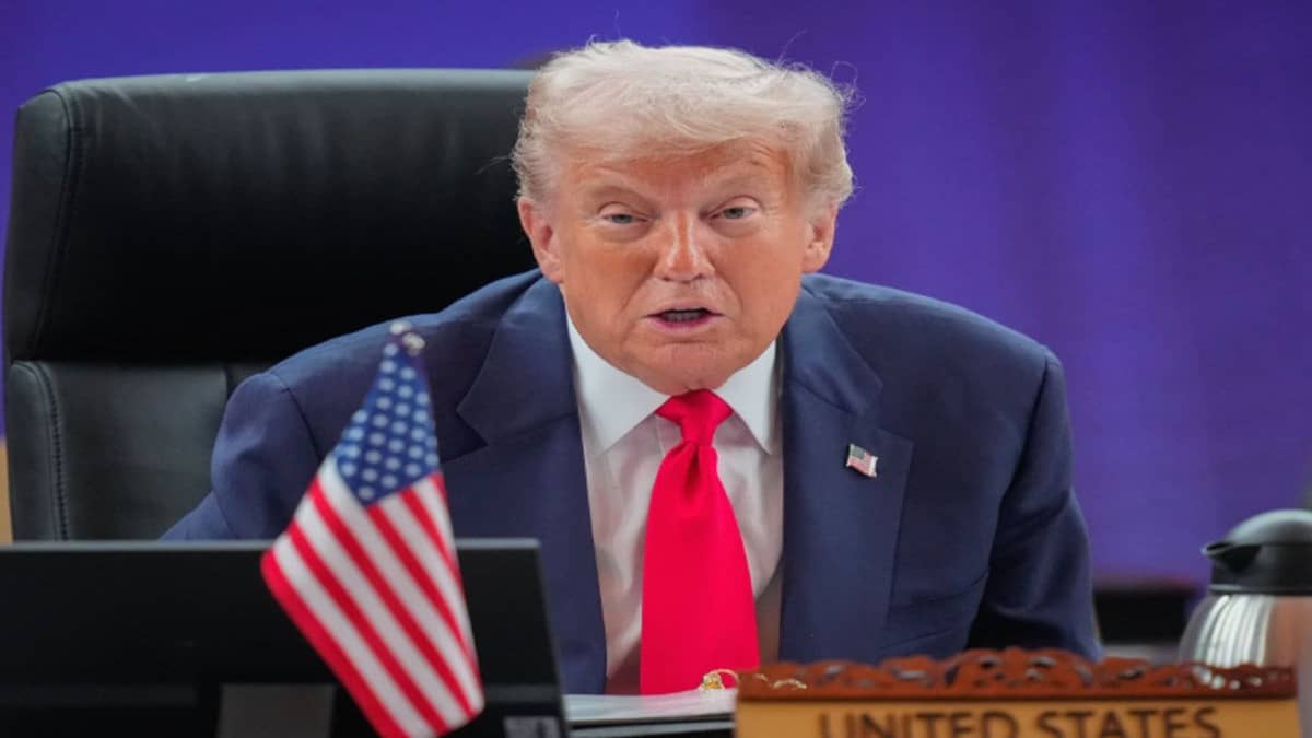 Trump Says He Will Solve Afghanistan-Pakistan Crisis ‘Very Quickly’ as ...