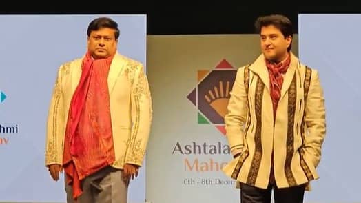 Union Minister Ramp Walked at the Ashtalakshmi Mahotsav Fashion Show ...