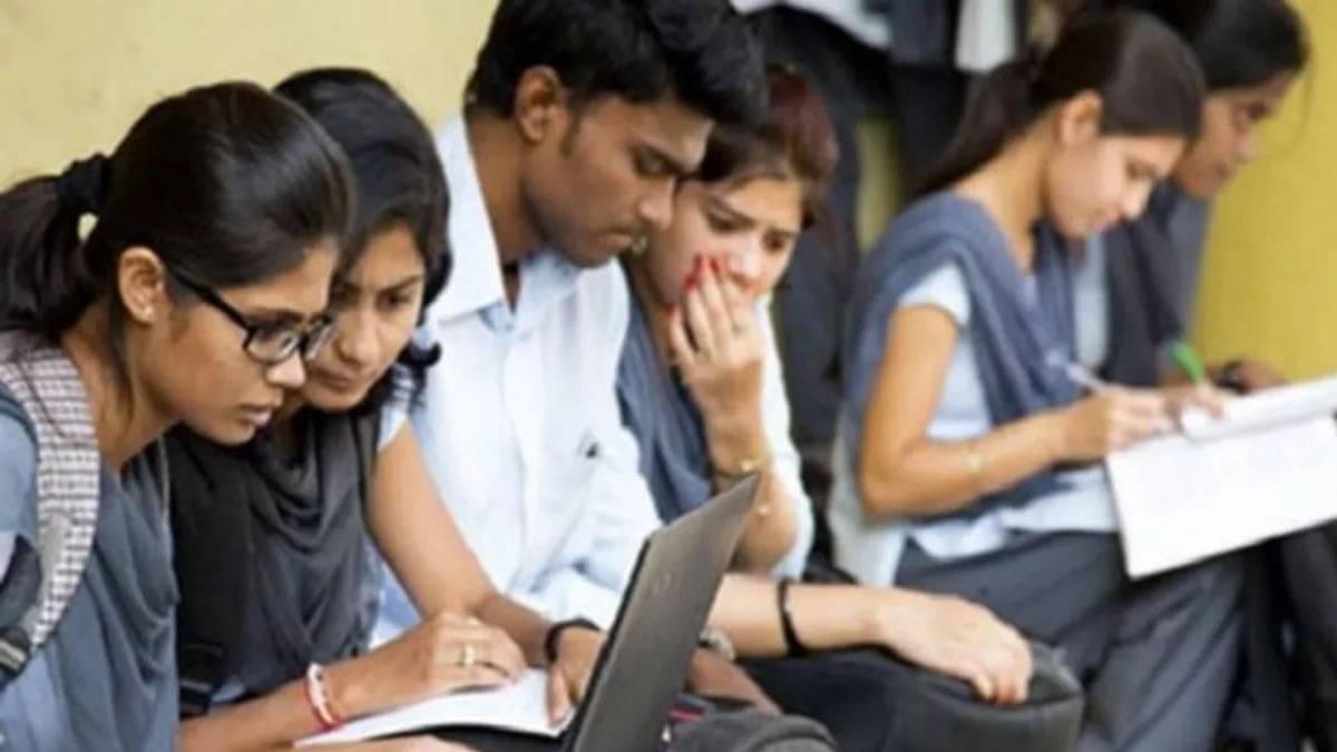 UPSC Final Result 2024: Who Made It to Top 10 | Full Toppers List Here ...