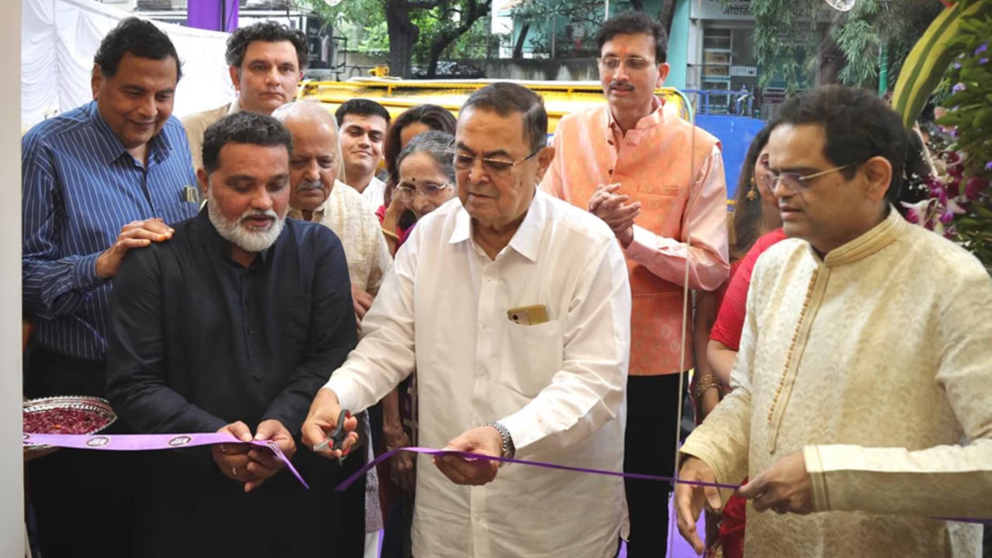 Waman Hari Pethe Jewellers Expands Legacy with 30th Showroom in Thane ...