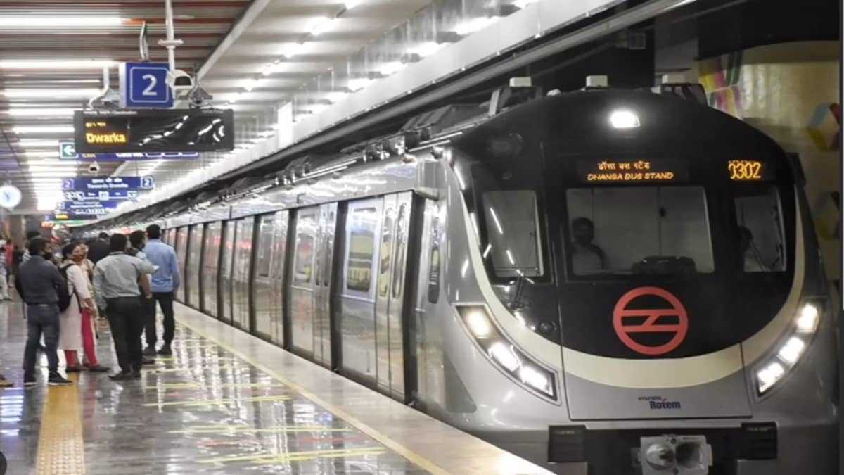 Delhi CM Rekha Gupta Announces Renaming Of 3 Metro Stations | Check The ...