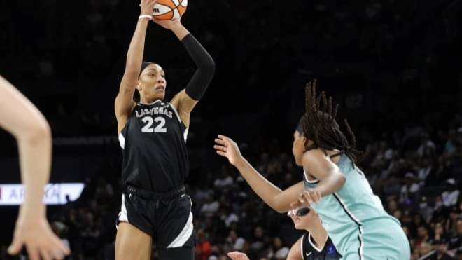 Kelsey Mitchell becomes strong complement to Caitlin Clark, and they have the Fever in the ...