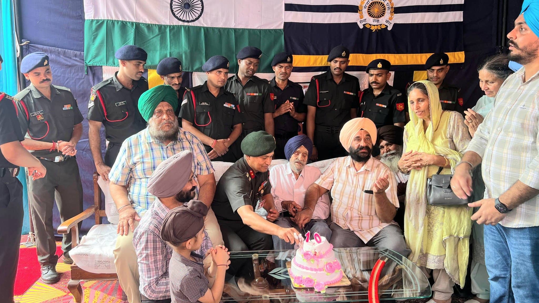 World War II Veteran Lance Naik Charan Singh Turns 100, Army Celebrates ...