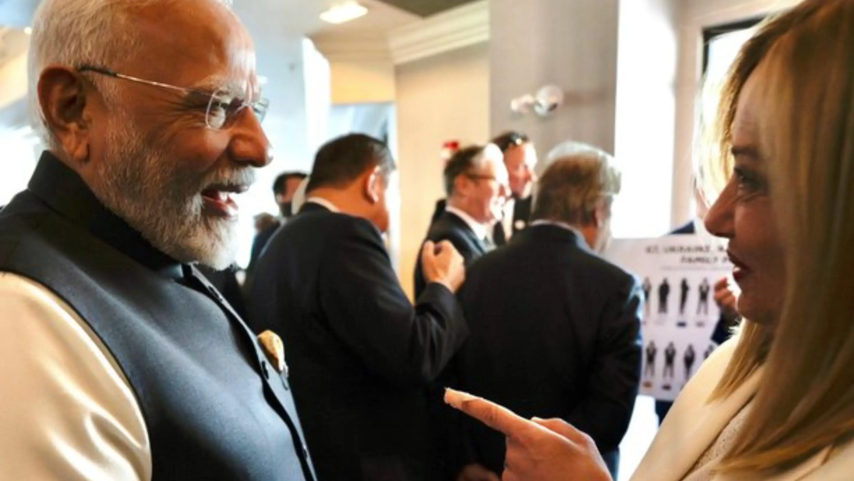 'You Are the Best, I'm Trying To Be As You': Italy PM Giorgia Meloni Tells PM Modi During G7 ...