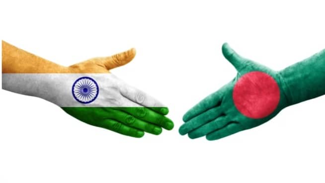 Indo-Bangla Trade Resumes from Petrapole Land Port Amid Tight Security ...