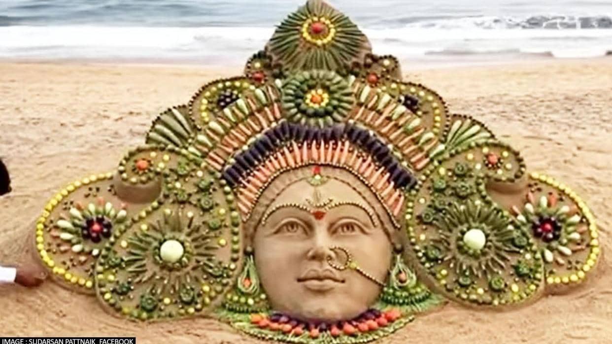 12 सब्जियों को मिलाकर सैंड आर्टिस्ट ने बनाई मां दुर्गा की अद्भुत तस्वीर ...