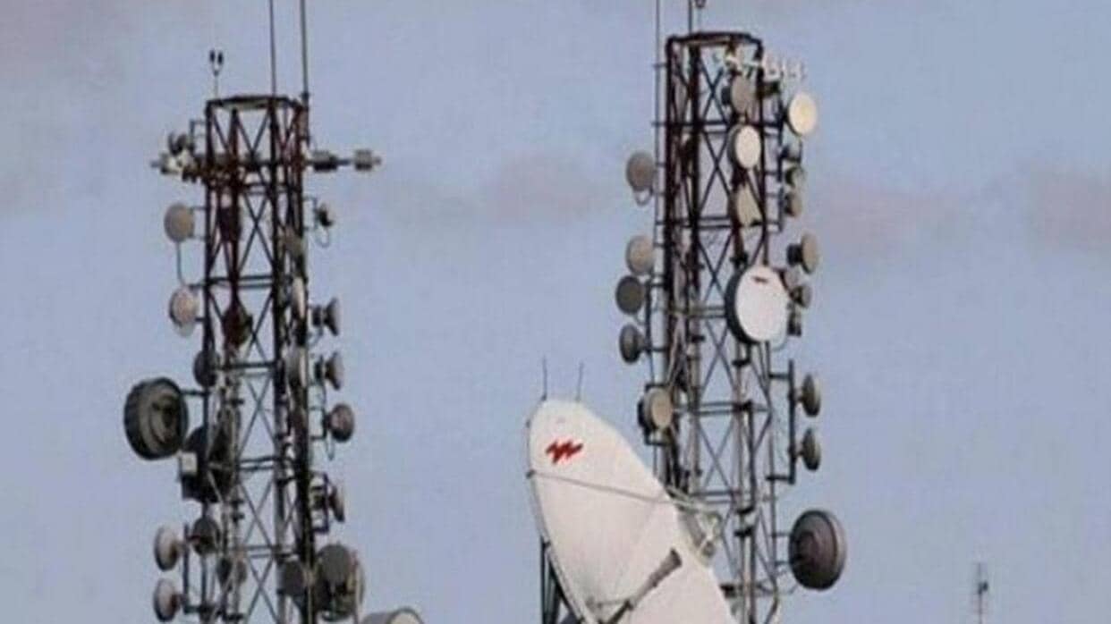 बंबई उच्च न्यायालय ने कंपनी को Mobile Towers लगाने से रोकने के ग्राम ...