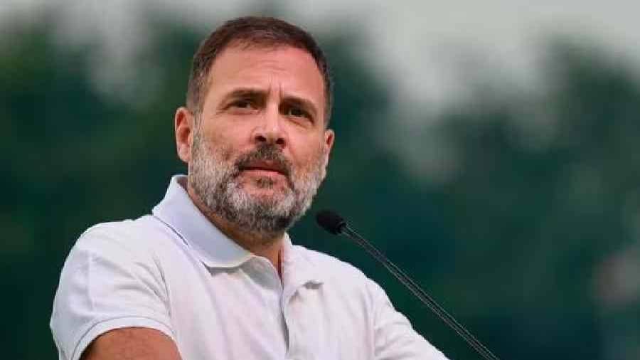 Party Flags Conspicuously Absent At Rahul Gandhi's Roadshow in Wayanad ...