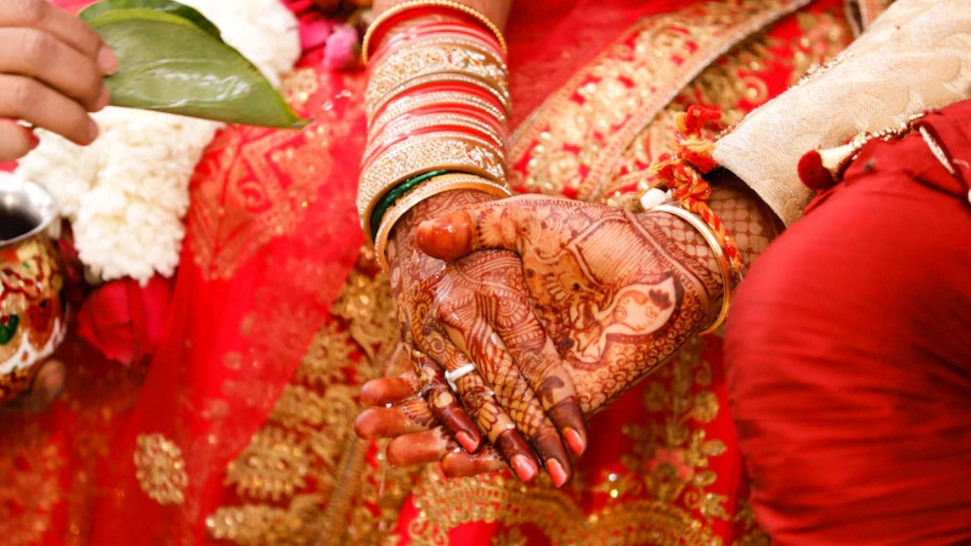 UP Groom Calls Off Wedding as Bride's Lover Sends Intimate Photos ...