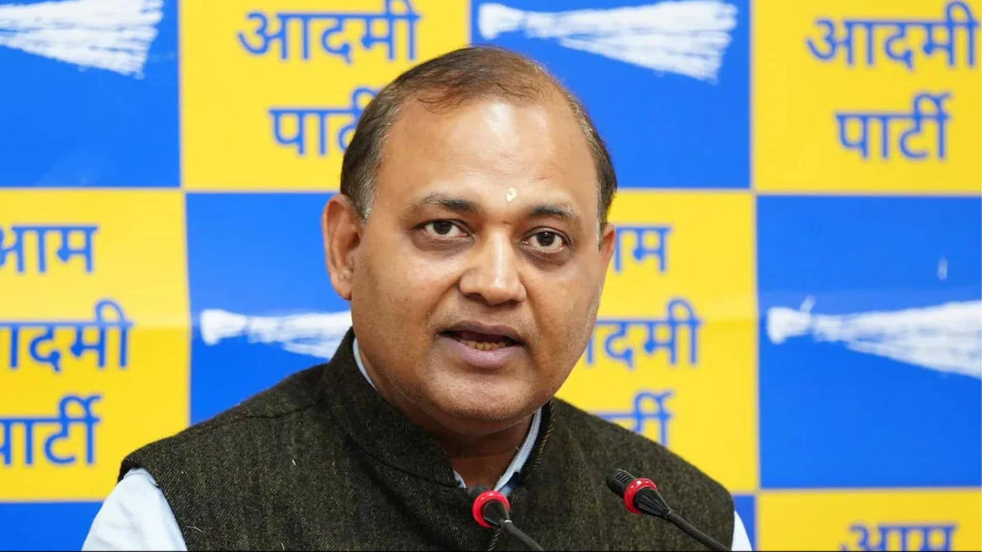 AAP MLA Somnath Bharti Says 'Will Shave My Head if PM Modi Wins ...