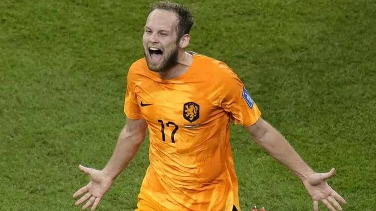 Bayern Munich sign defender Daley Blind to cover for injured Lucas ...