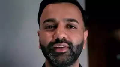 British Indian joins Pak football team as assistant coach | Republic World