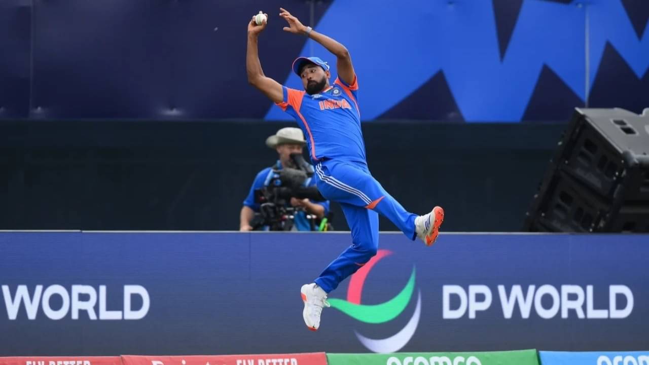 T20 World Cup 2024: Mohammed Siraj takes stunning flying catch in IND ... T20 World Cup 2024: Mohammed Siraj takes stunning flying catch in IND ...