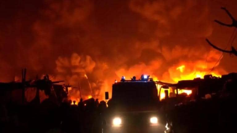 Delhi: Massive fire breaks out in godown at Tikri Kalan PVC market ...