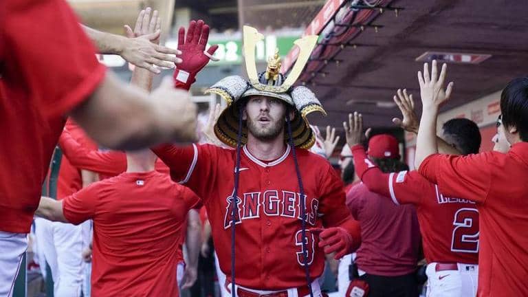 MLB Scores: Angels complete sweep of Yankees with 7-3 win, finishing ...
