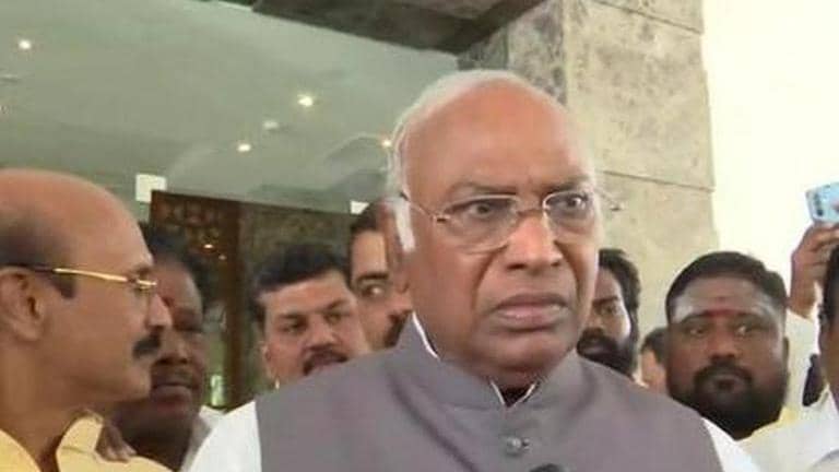 Opposition leaders stage protest march for JPC probe on Adani issue ...