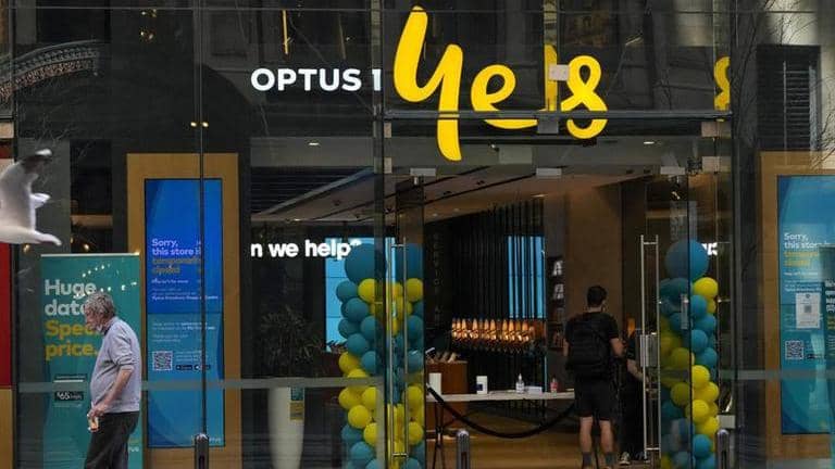 Australia demands Optus pay for new customer ID documents | Republic World